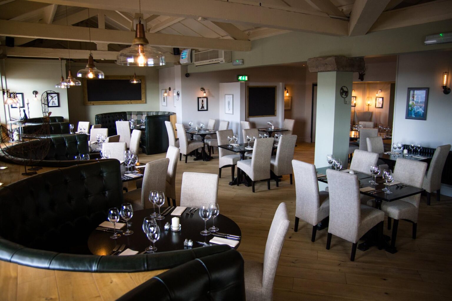 The Restaurant – The Goose & Gander